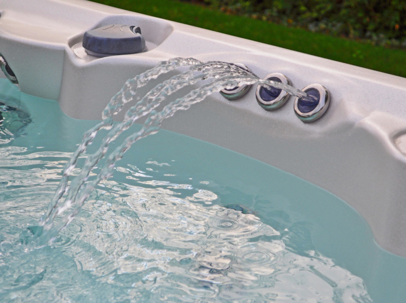 Hydropool Hot Tubs Ireland